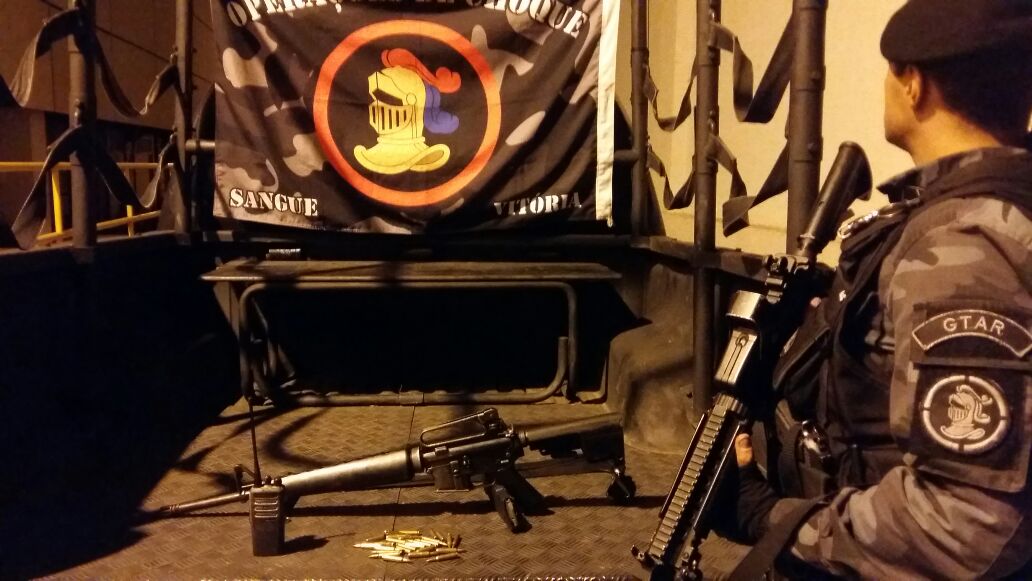 Fuzil é apreendido em operação do Batalhão de Choque no Jacaré – PMERJ